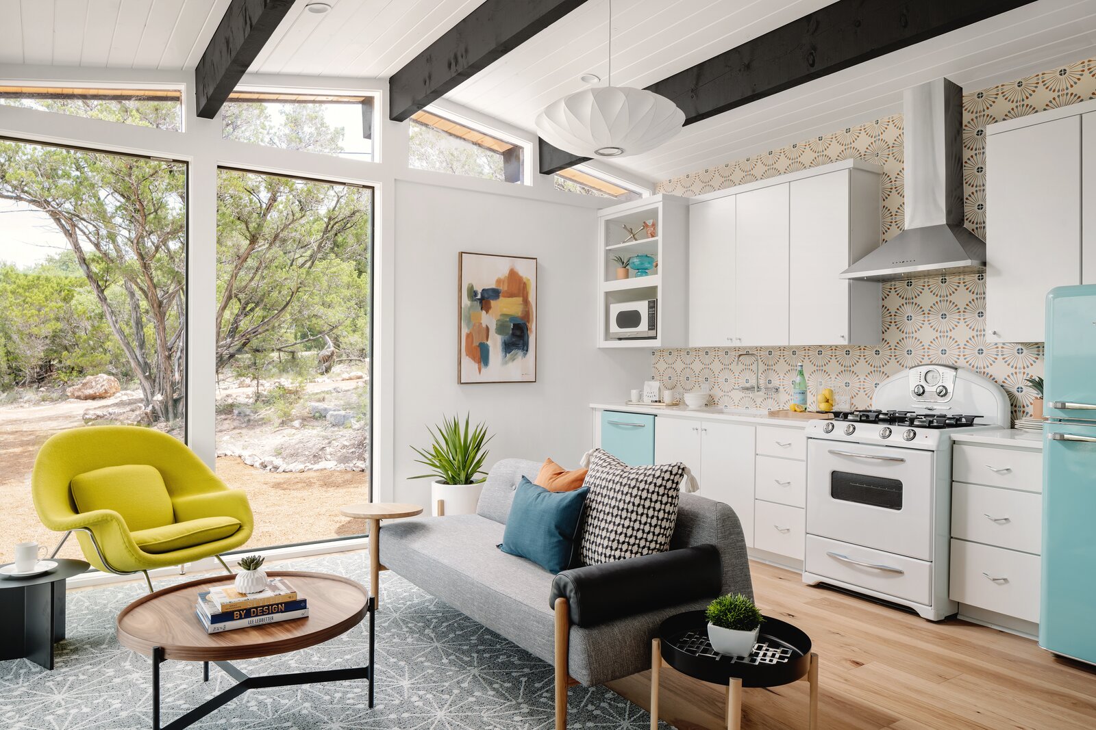 Photo 4 of 12 in Atomic Ranch Magazine Project House by Breathe Design ...