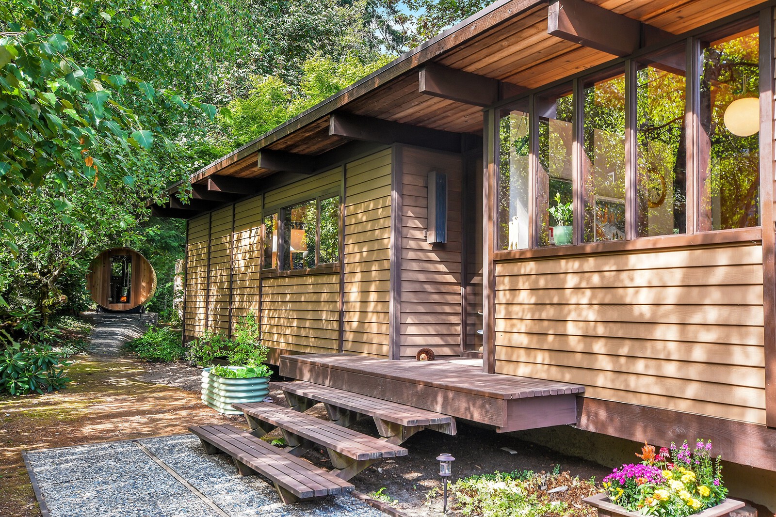 Photo 1 of 16 in The John Burrows House by Laura Lisowski - Dwell