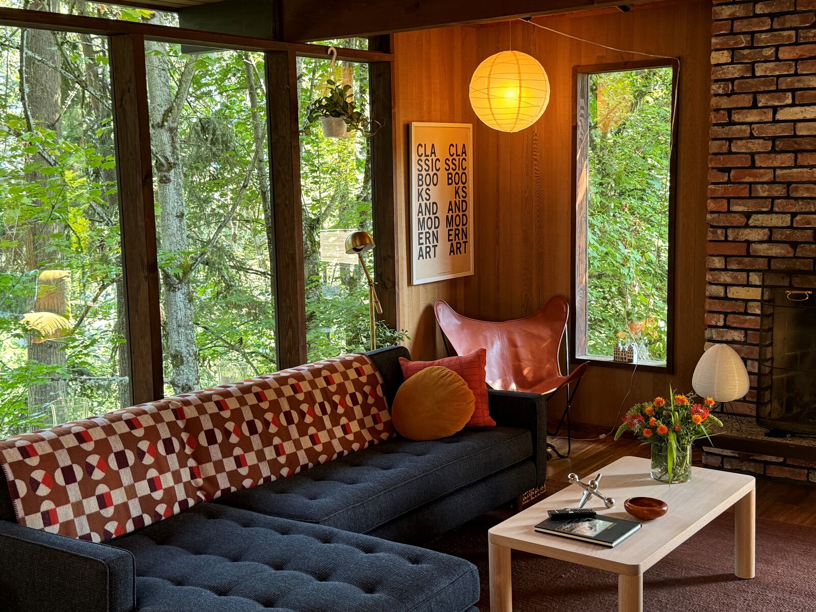 Photo 14 of 16 in The John Burrows House by Laura Lisowski - Dwell