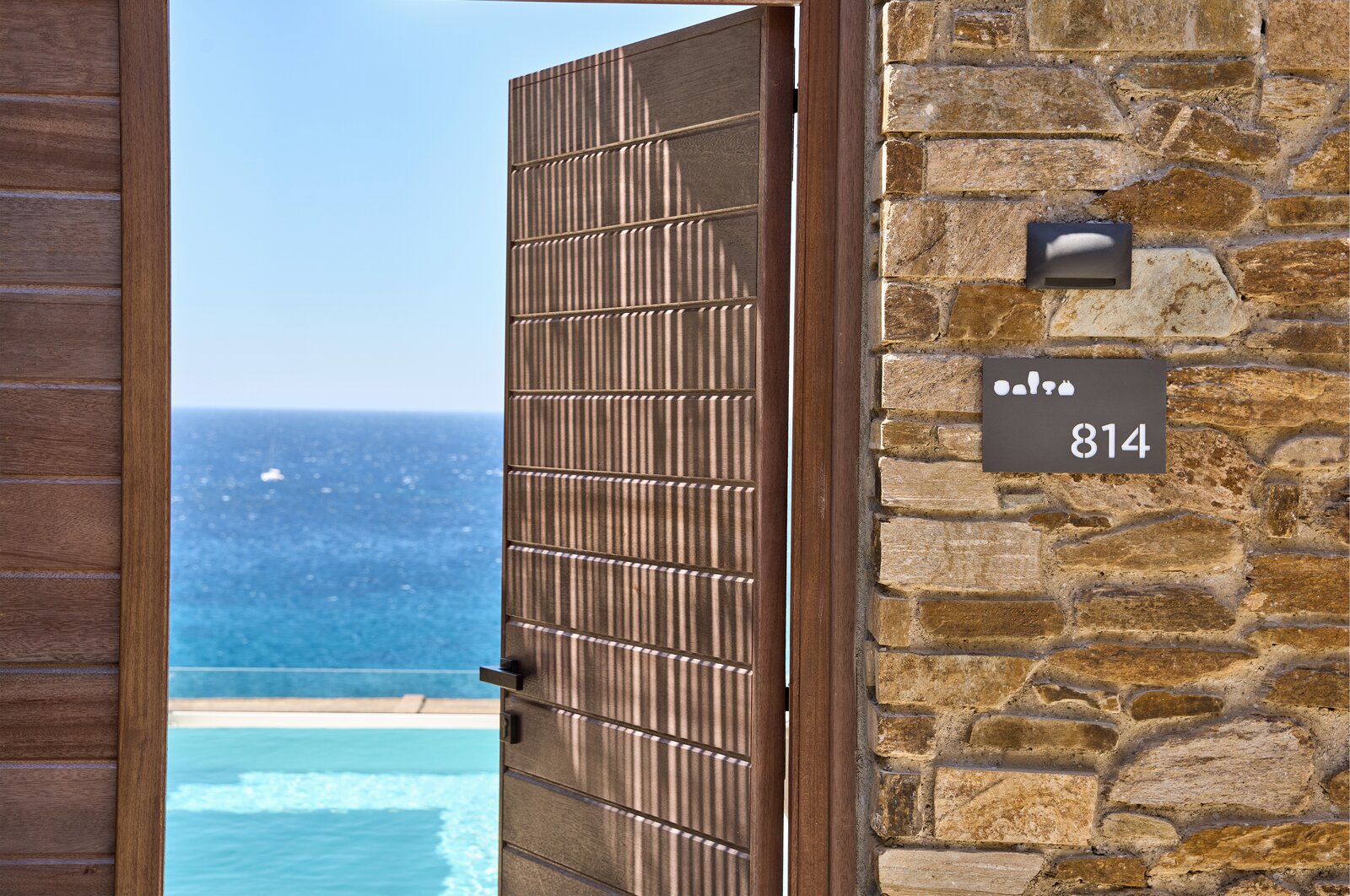 Photo 8 of 23 in OUTDOOR EDGE LIVING PROJECT by TAKA+PARTNERS - Dwell