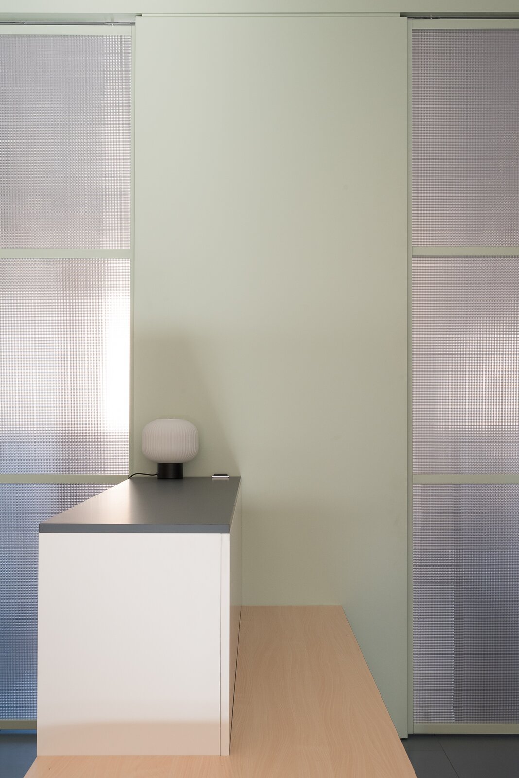 Photo 6 of 11 in TPM - A kitchen-island solution by Plateau ...