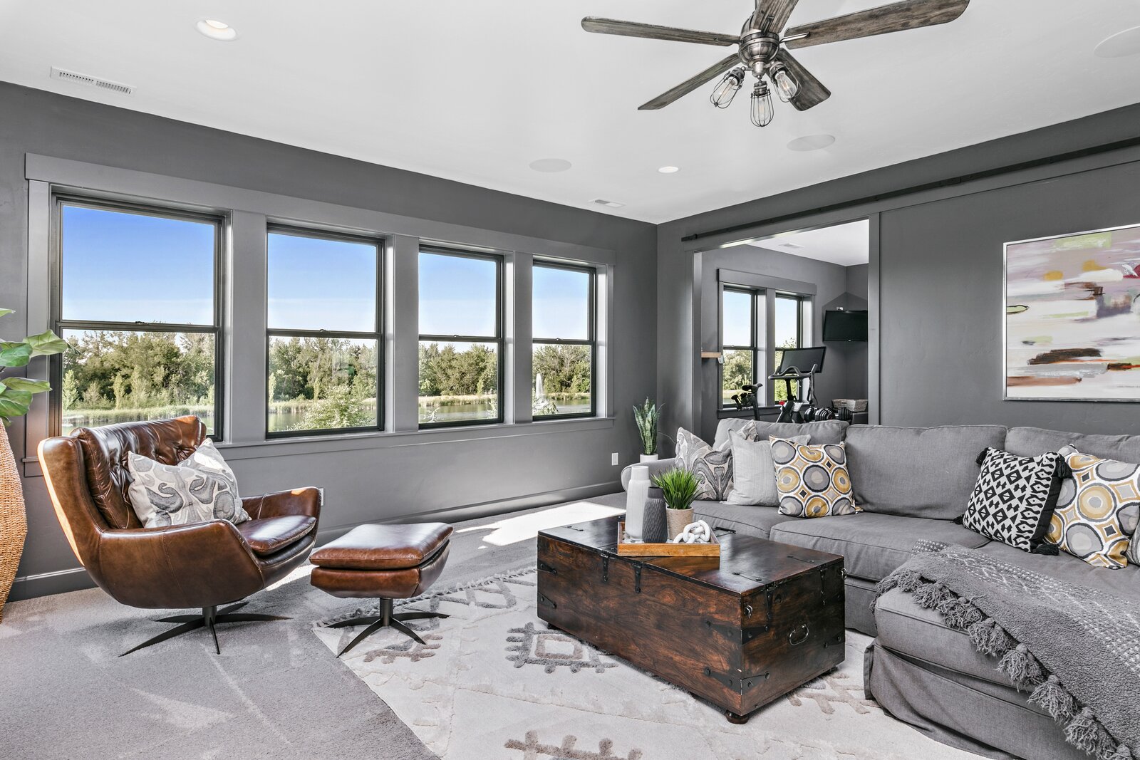 Photo 5 of 11 in A Luxurious Waterfront Farmhouse Lists for $2.599M by ...