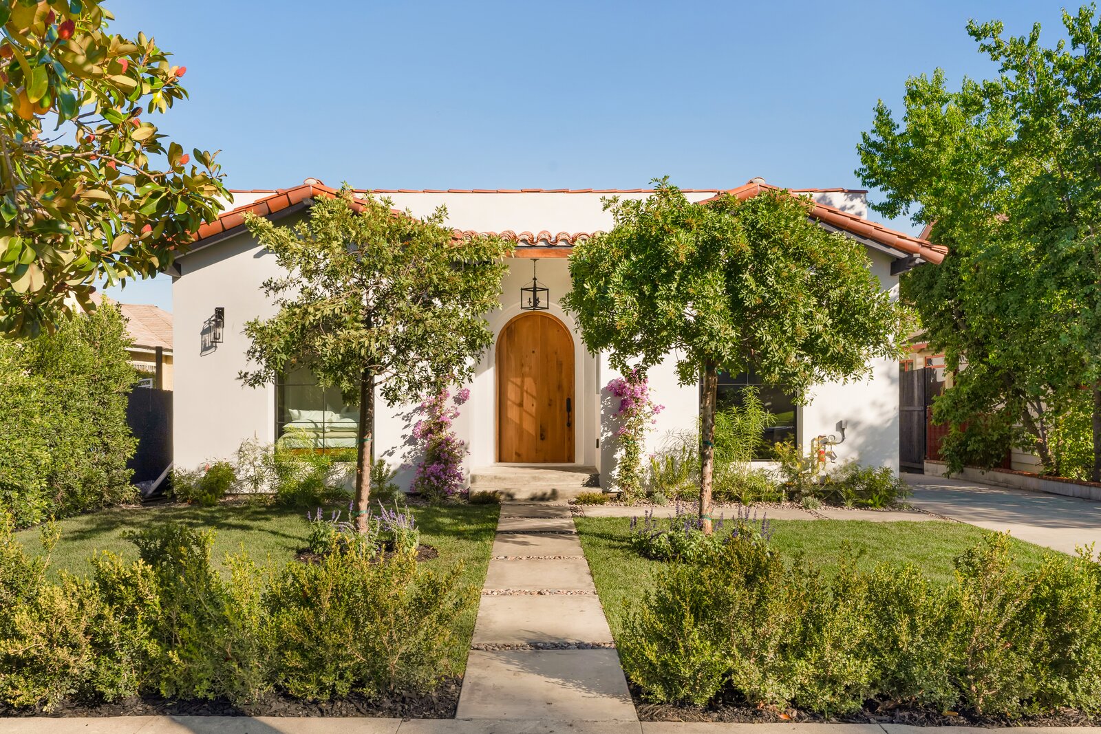 Photo 9 of 9 in Redesigned Beau Casa-Built Spanish Residence by ...