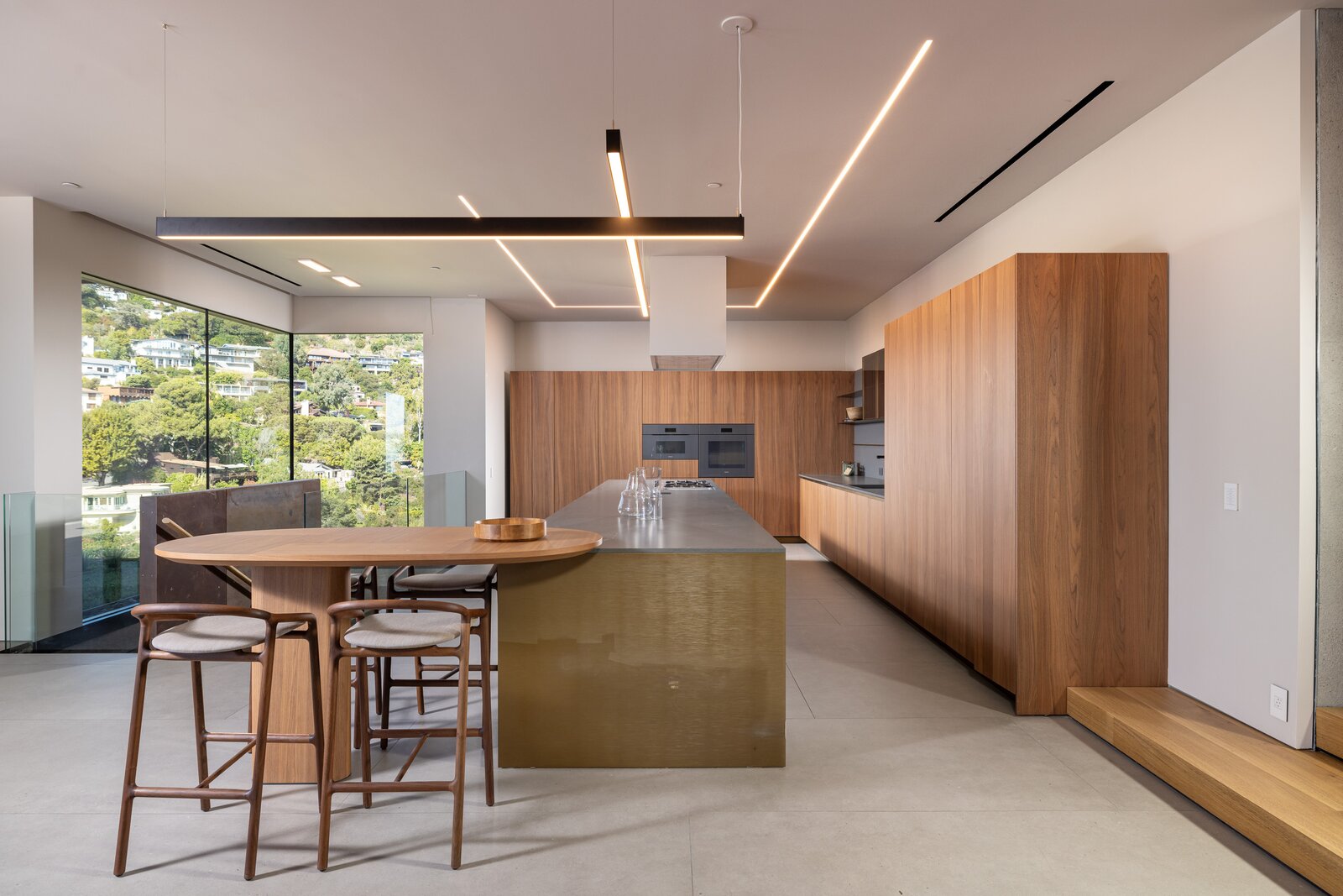 Photo 5 of 11 in Tag Front Architecture-Designed Modern Pool Residence ...