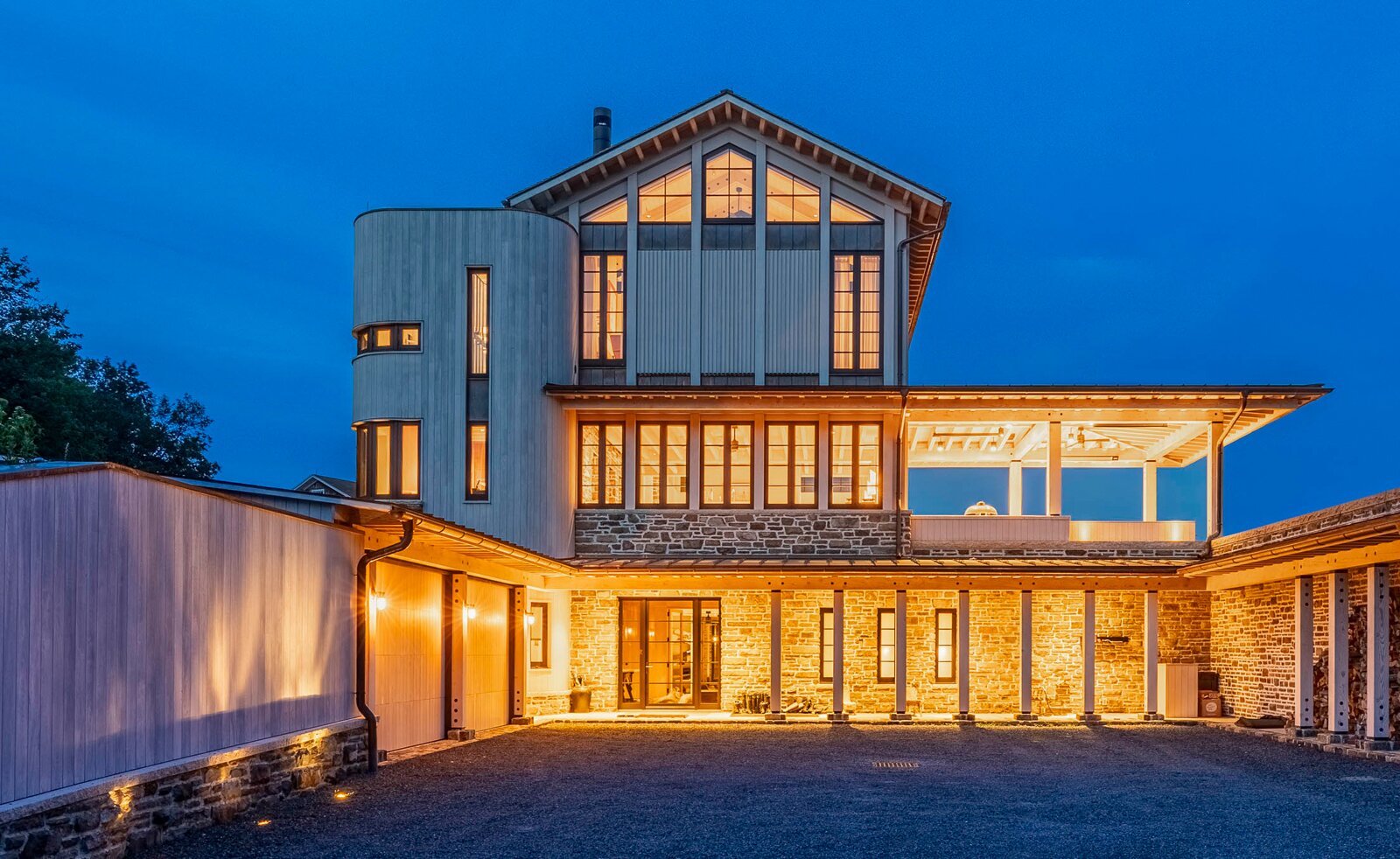 Photo 10 of 11 in 127-Acre Hudson Valley Compound With Professional ...