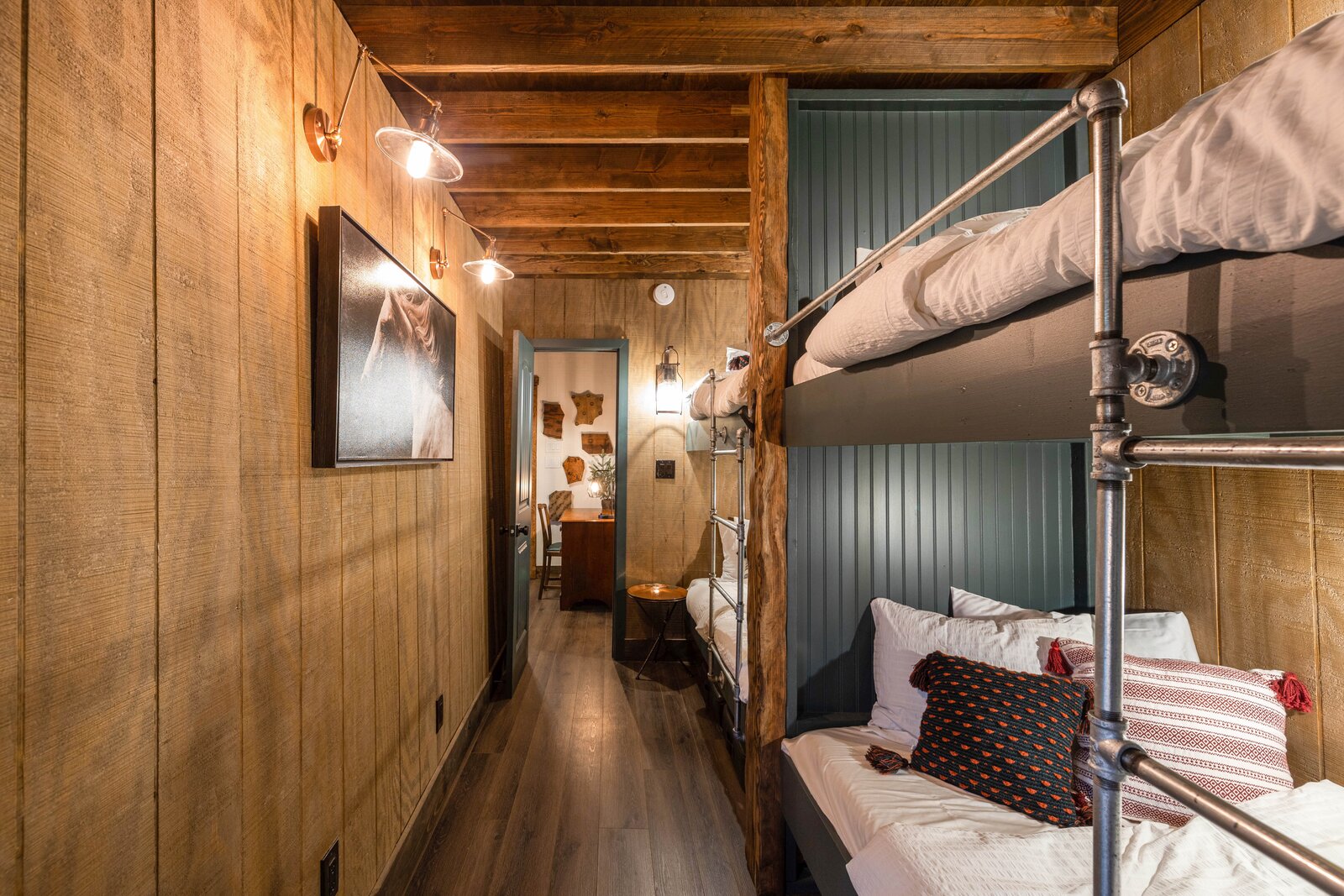 Photo 19 of 127 in Ridge Trail Ranch by Robyn Patterson - Dwell