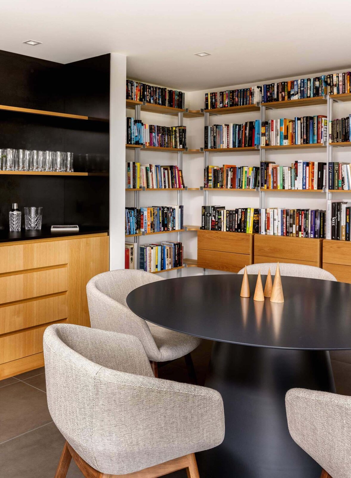 Photo 8 of 14 in Tesseract by Johnston Architects - Dwell