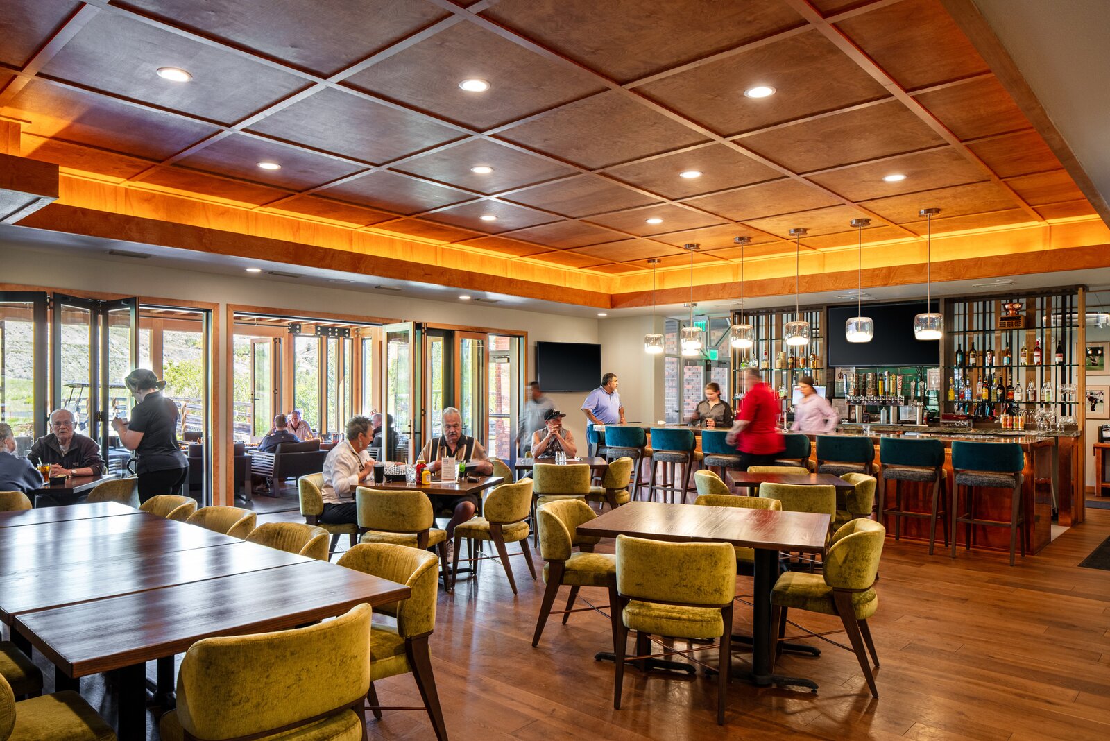 Photo 6 of 10 in Old Works Golf Course Clubhouse by Johnston Architects ...