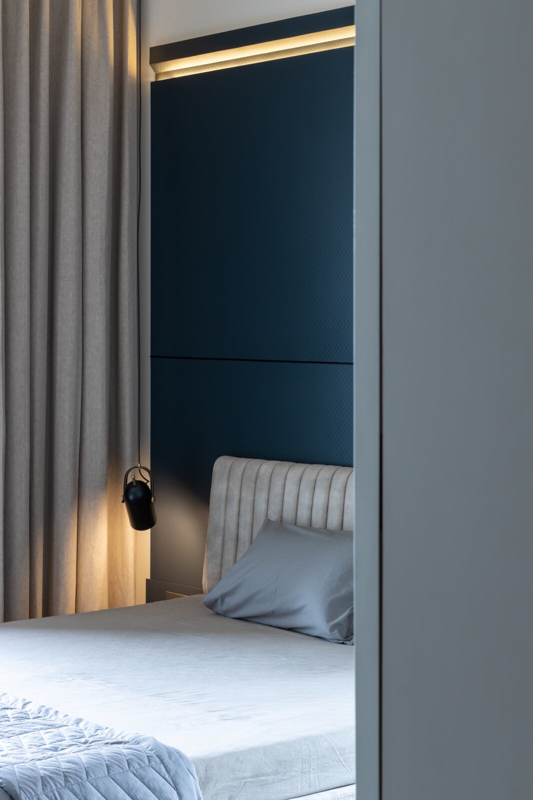 Photo 13 of 16 in The Lit house by Rakshit Shah - Dwell