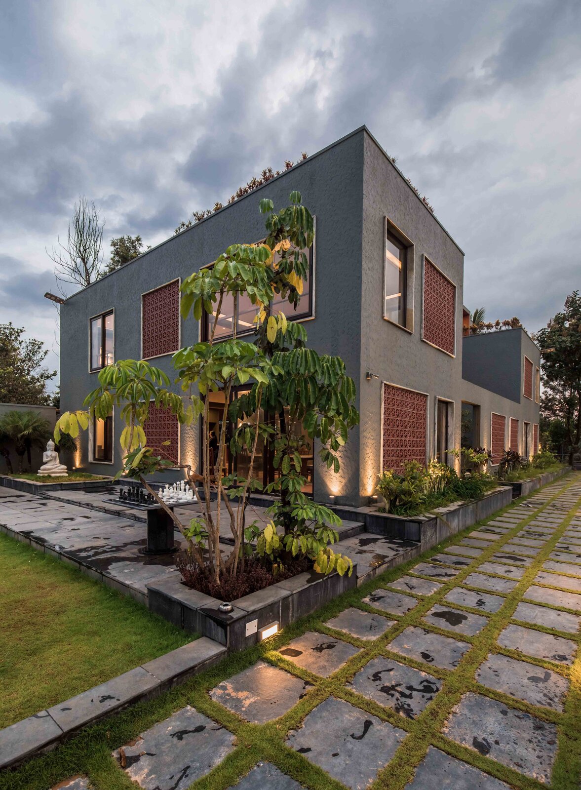 Photo 14 of 22 in The Grey Grotto by Sudeep Dev - Dwell