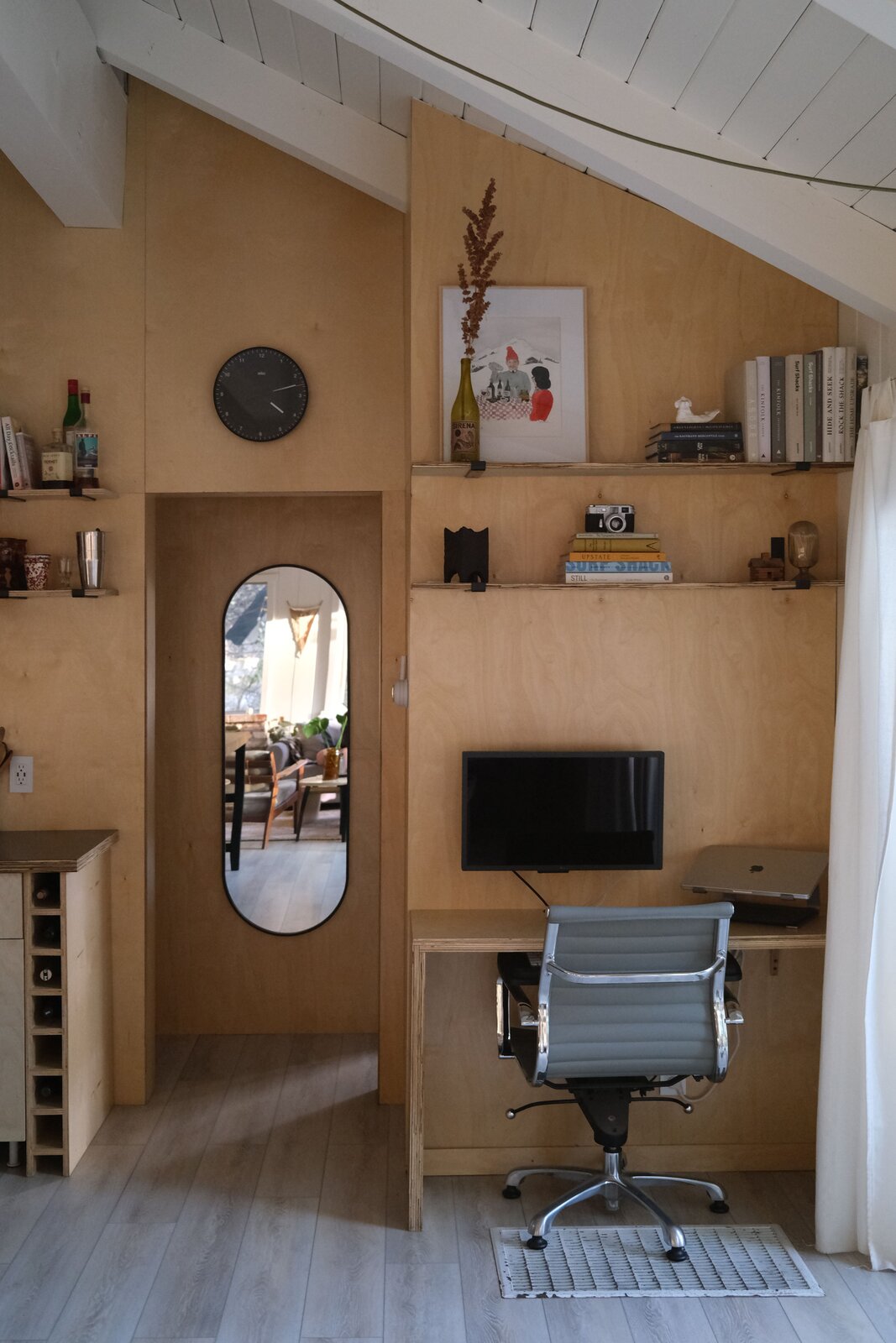 Photo 7 of 22 in Canopy Cabin by Paige Kershaw - Dwell