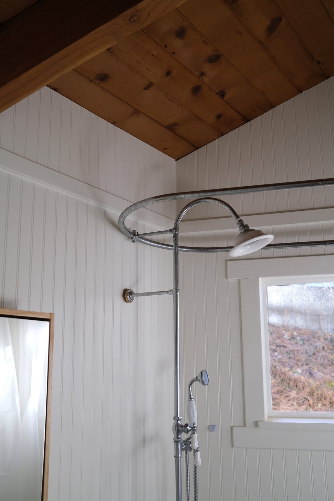 Photo 8 of 22 in Canopy Cabin by Paige Kershaw - Dwell