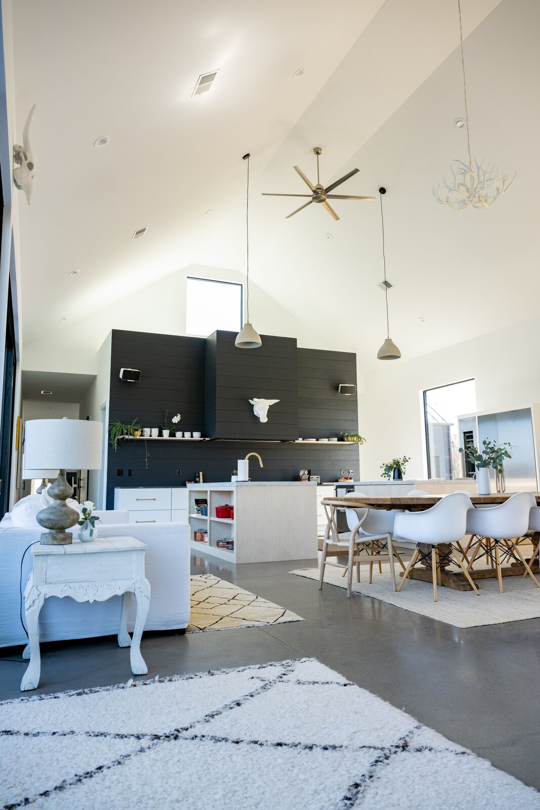 Photo 13 of 16 in High Barn by Graham Kessler - Dwell