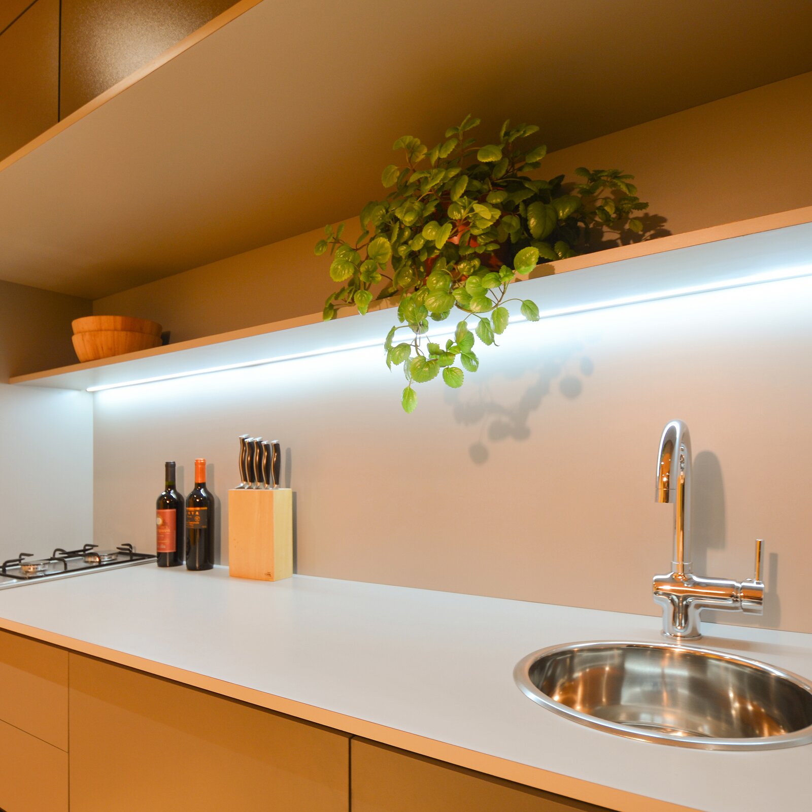 Photo 9 of 9 in Moblock A-36 Cabin by Sebastian Olcay Salazar - Dwell