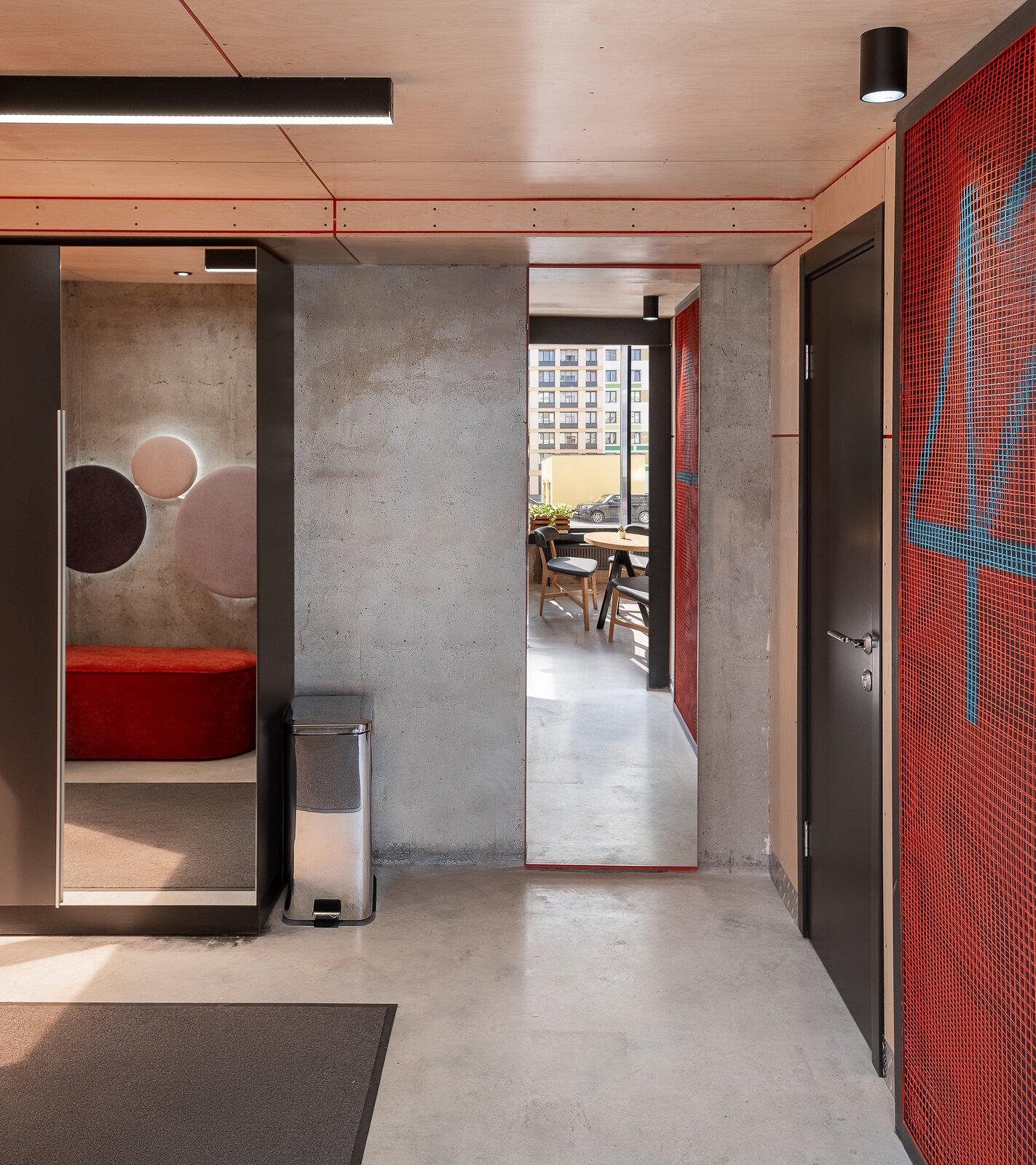 Photo 13 of 39 in Project Simulator by Pavel Alekseev - Dwell