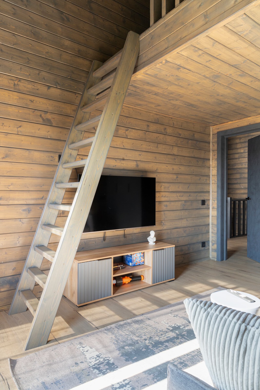 Photo 14 of 17 in Dacha-house by Pavel Alekseev - Dwell