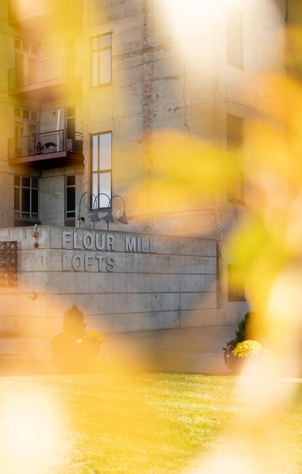 Photo 18 of 27 in Flour Mill Loft by Fantastic Frank - Dwell
