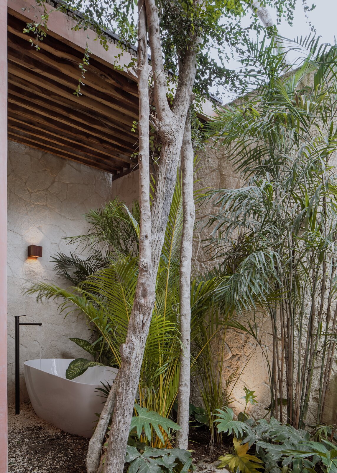 Photo 13 of 31 in Entorno Tulum by Jesús Acosta - Dwell