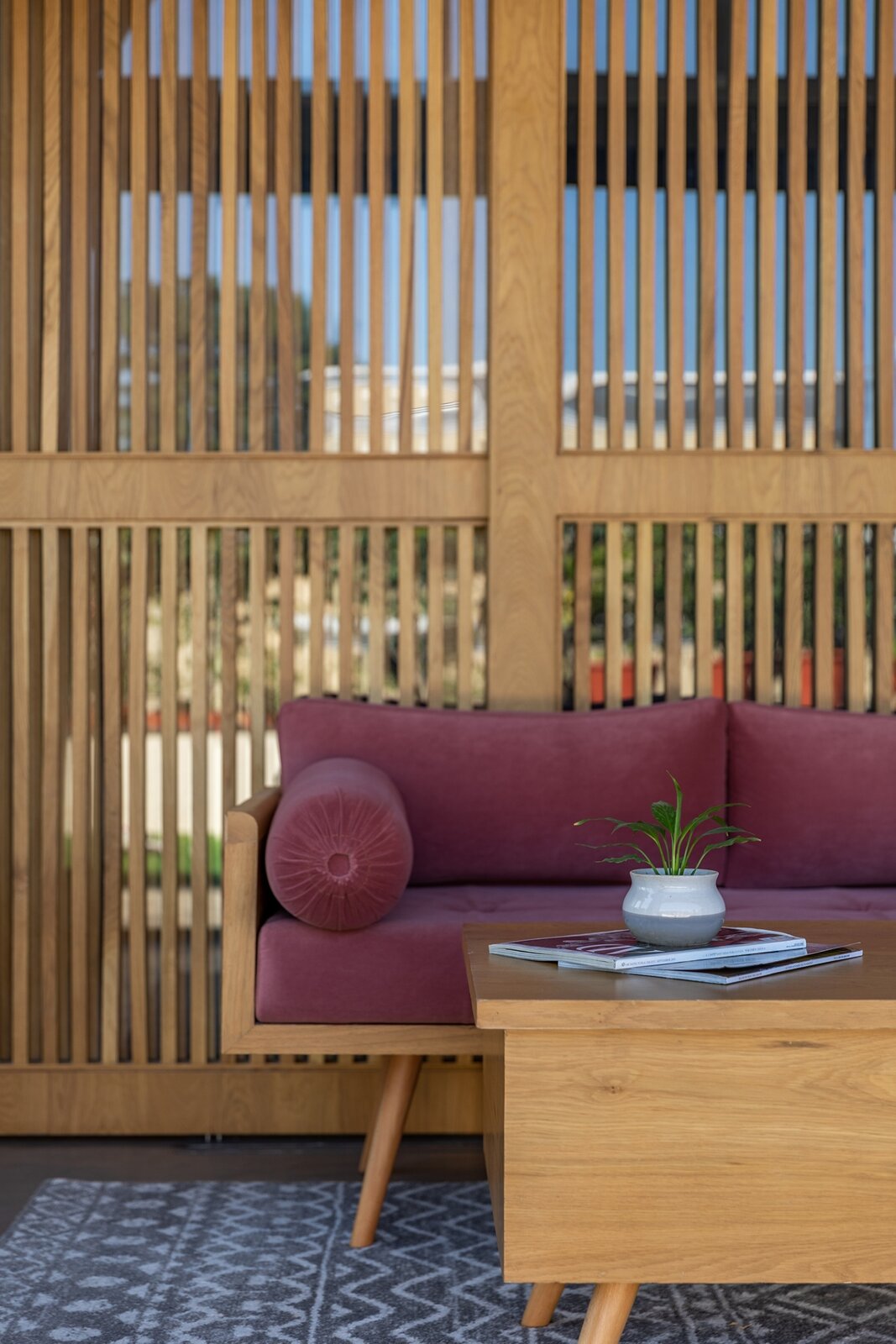 Photo 2 of 16 in Saini Residence by Teal Design Studio - Dwell