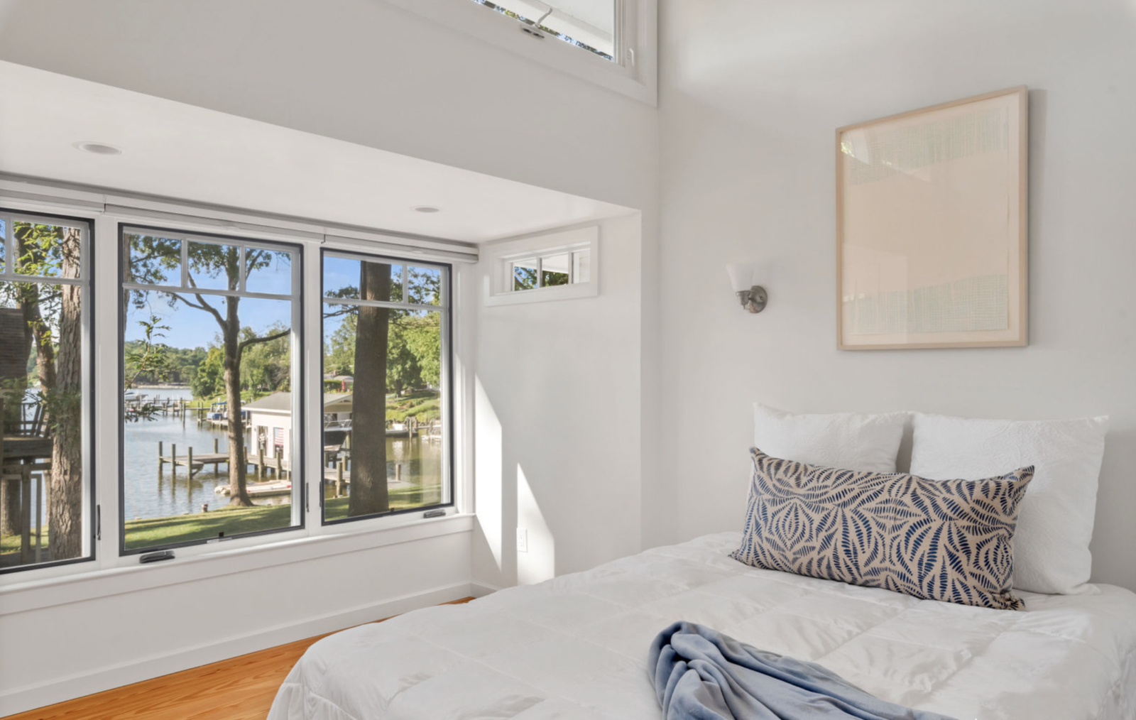 Photo 11 of 13 in Bay Ridge Waterfront by Robert Weitzman - Dwell