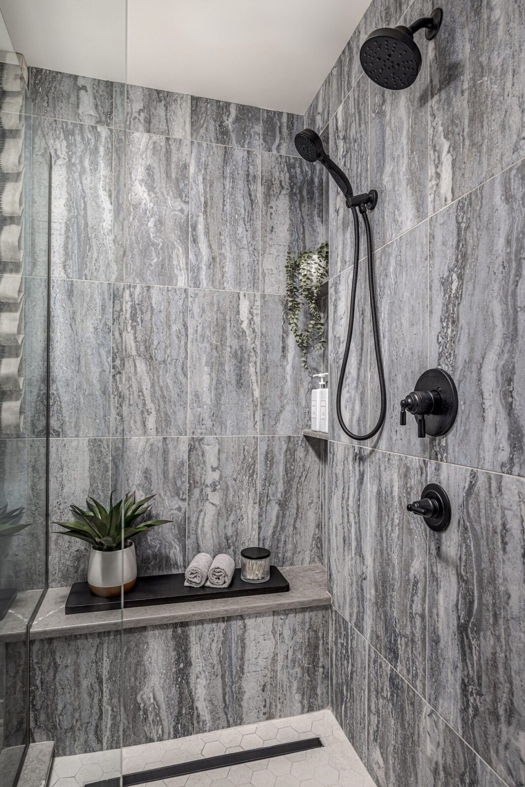 Photo 3 of 10 in Luxury Loo for Two by Concetti - Dwell