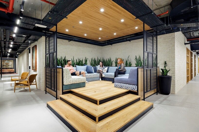Photo 10 of 16 in The Awesome Offices of MyHeritage by Auerbach Halevy ...