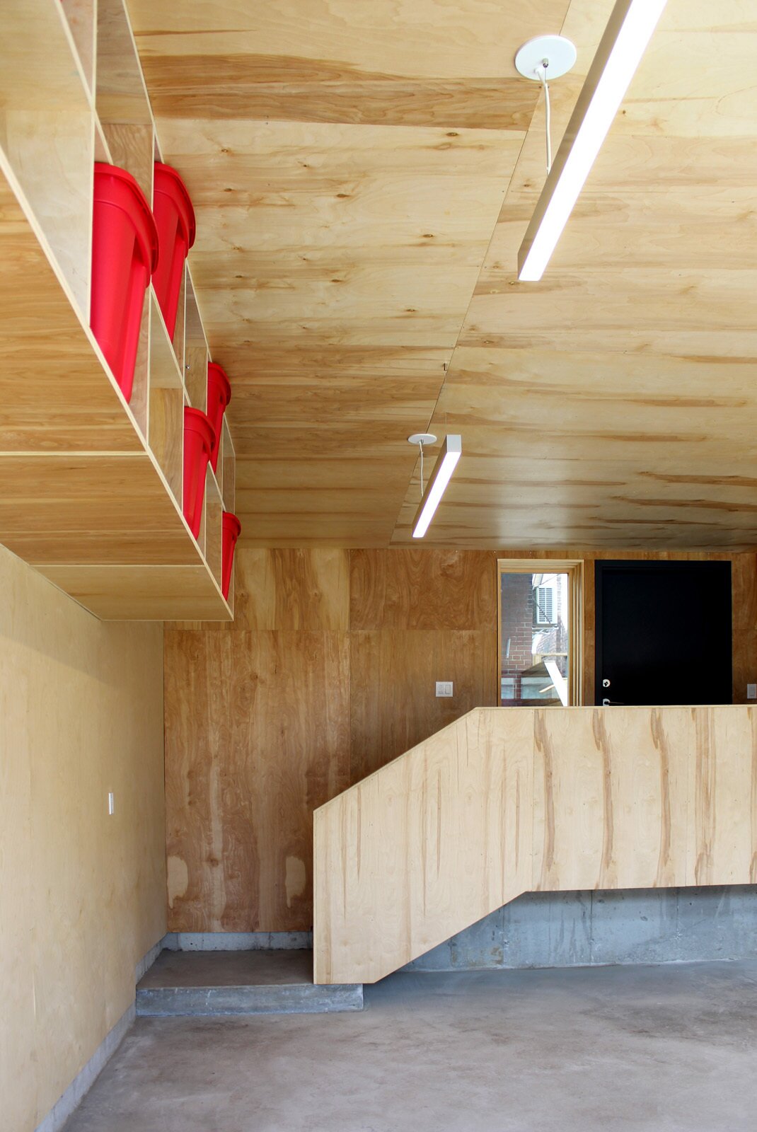 Photo 4 of 11 in Garage on the Danforth by Leo Mieles - Dwell