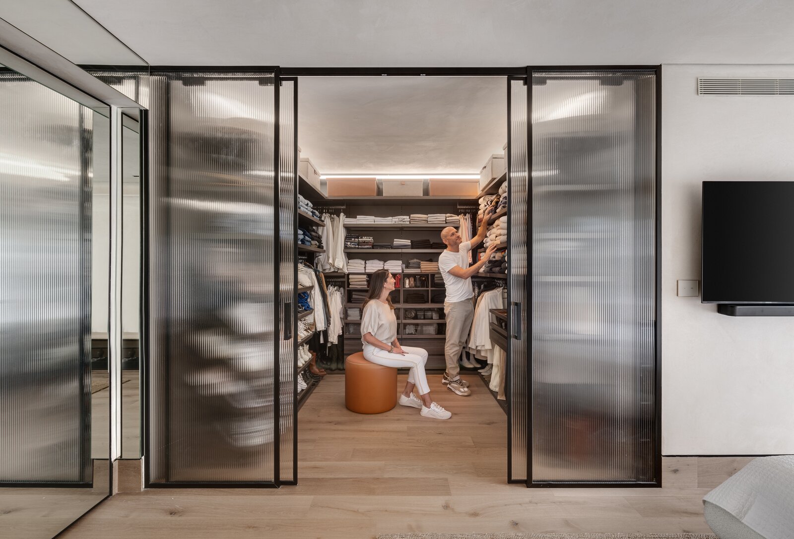 Photo 1 of 24 in The private haven of the reality TV star by Nitzan ...