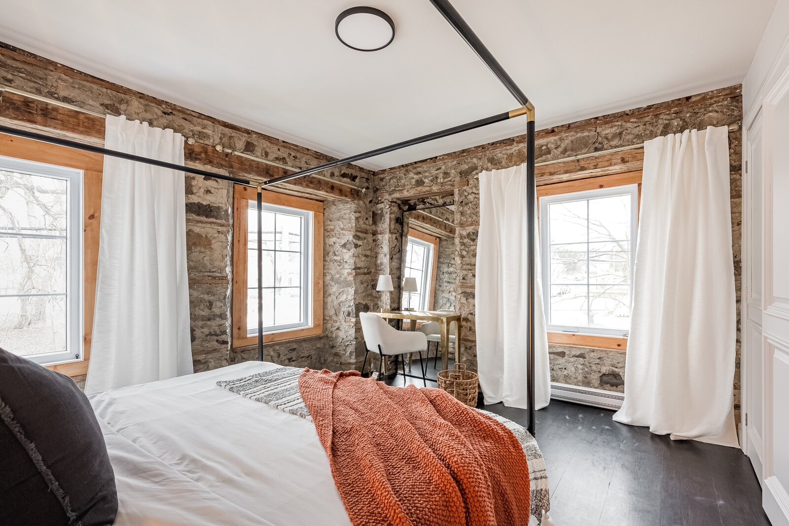 Photo 6 of 12 in La Réserve Dunham by La Réserve Dunham - Dwell