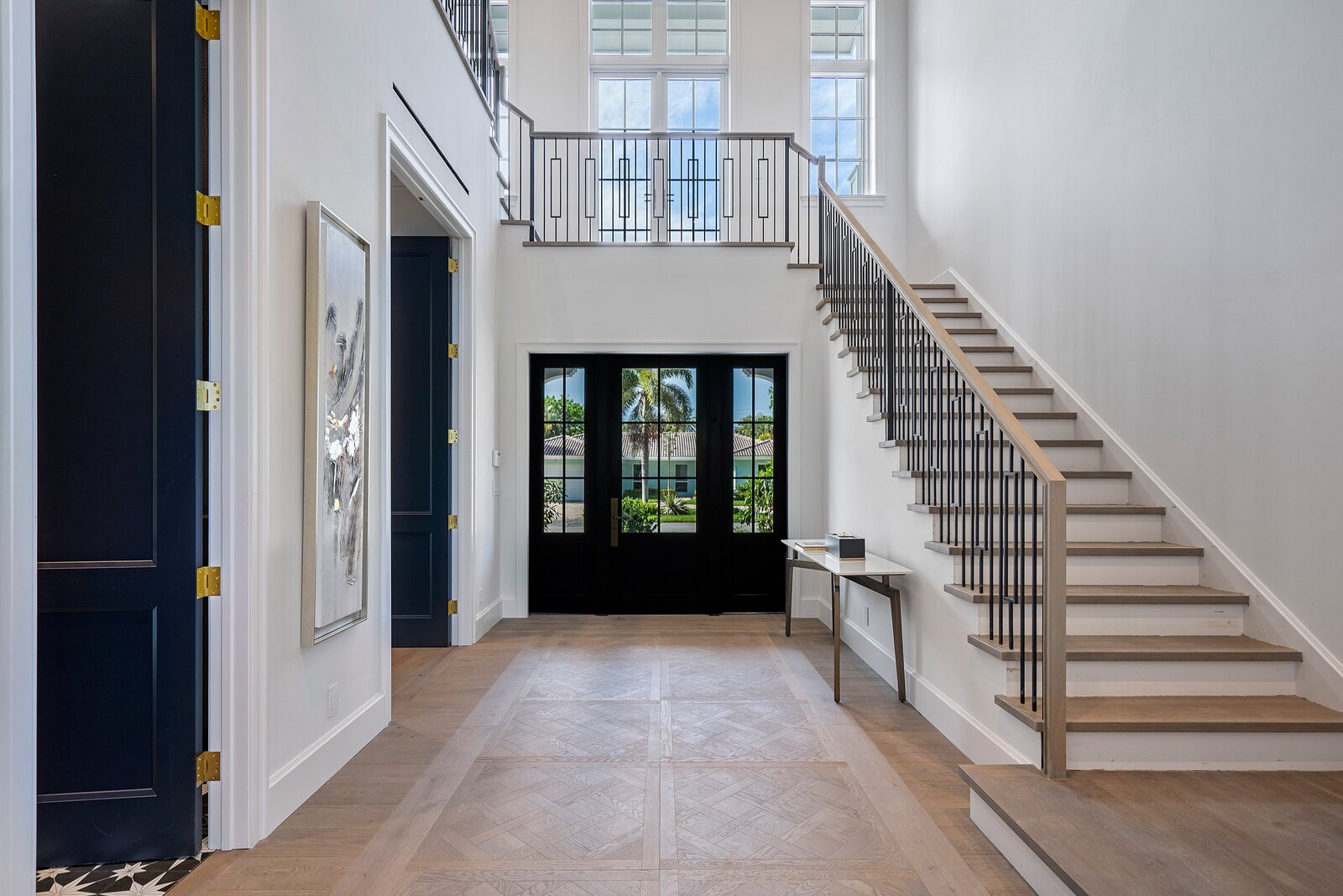 Photo 9 of 12 in A Coastal Elegant Family-Friendly Entertaining Oasis ...