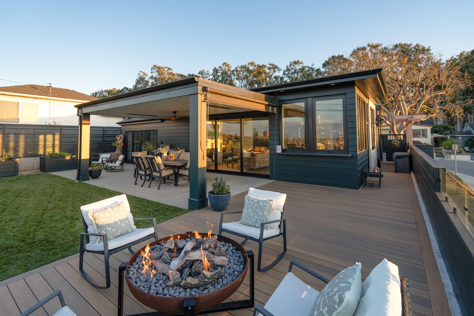 Photo 18 of 20 in A transitional open-concept build bursting with ...