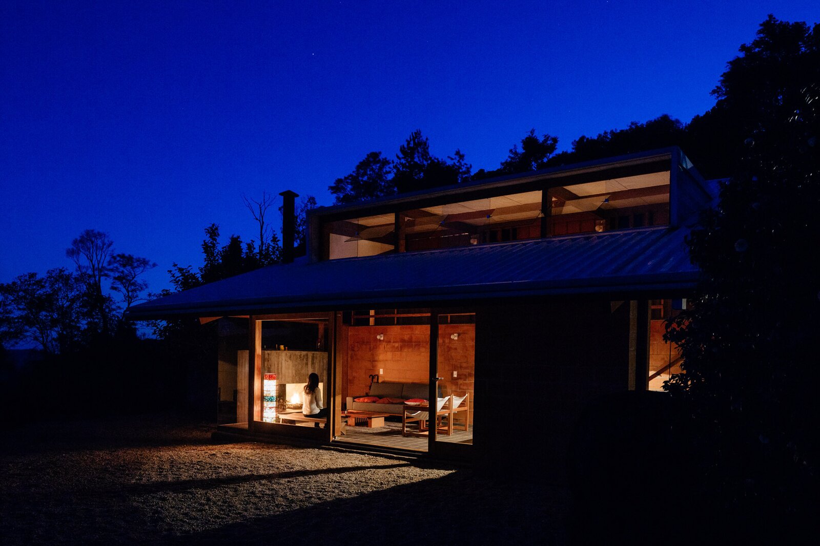 Photo 17 of 74 in Half-Slope House / Denis Joelsons + Gabriela Baraúna ...