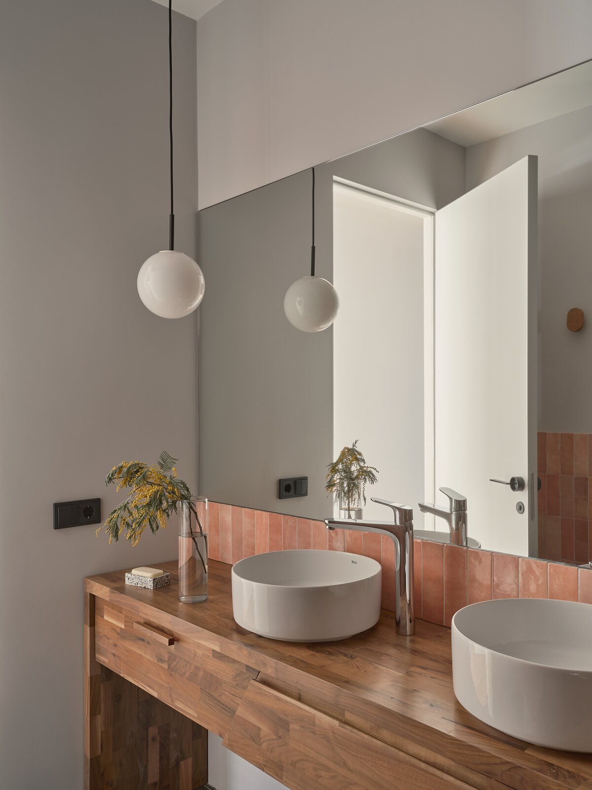 Photo 12 of 25 in Duplex house by Darya - Dwell