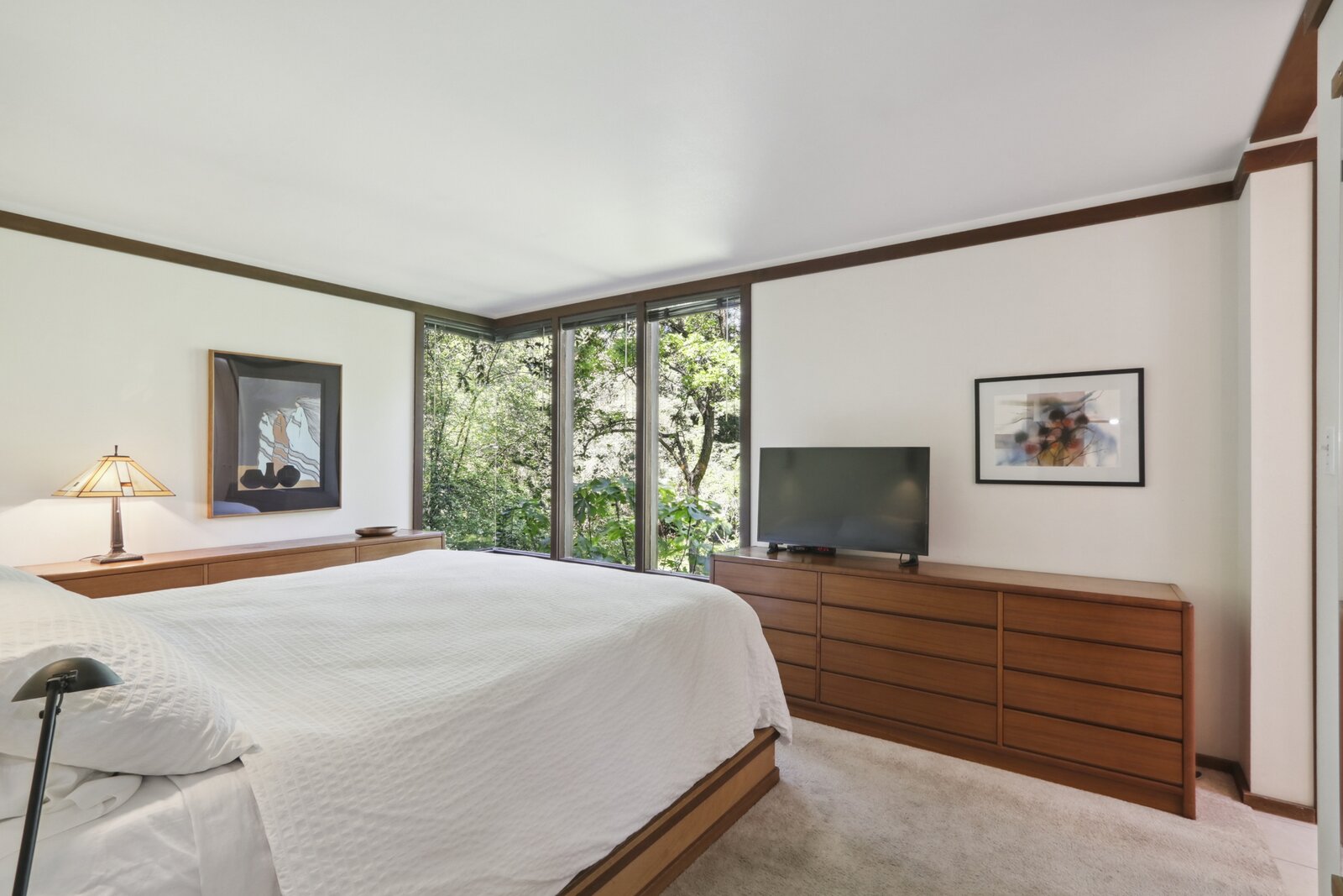 Photo 9 of 15 in Keith House by Ted DeFazio - Dwell