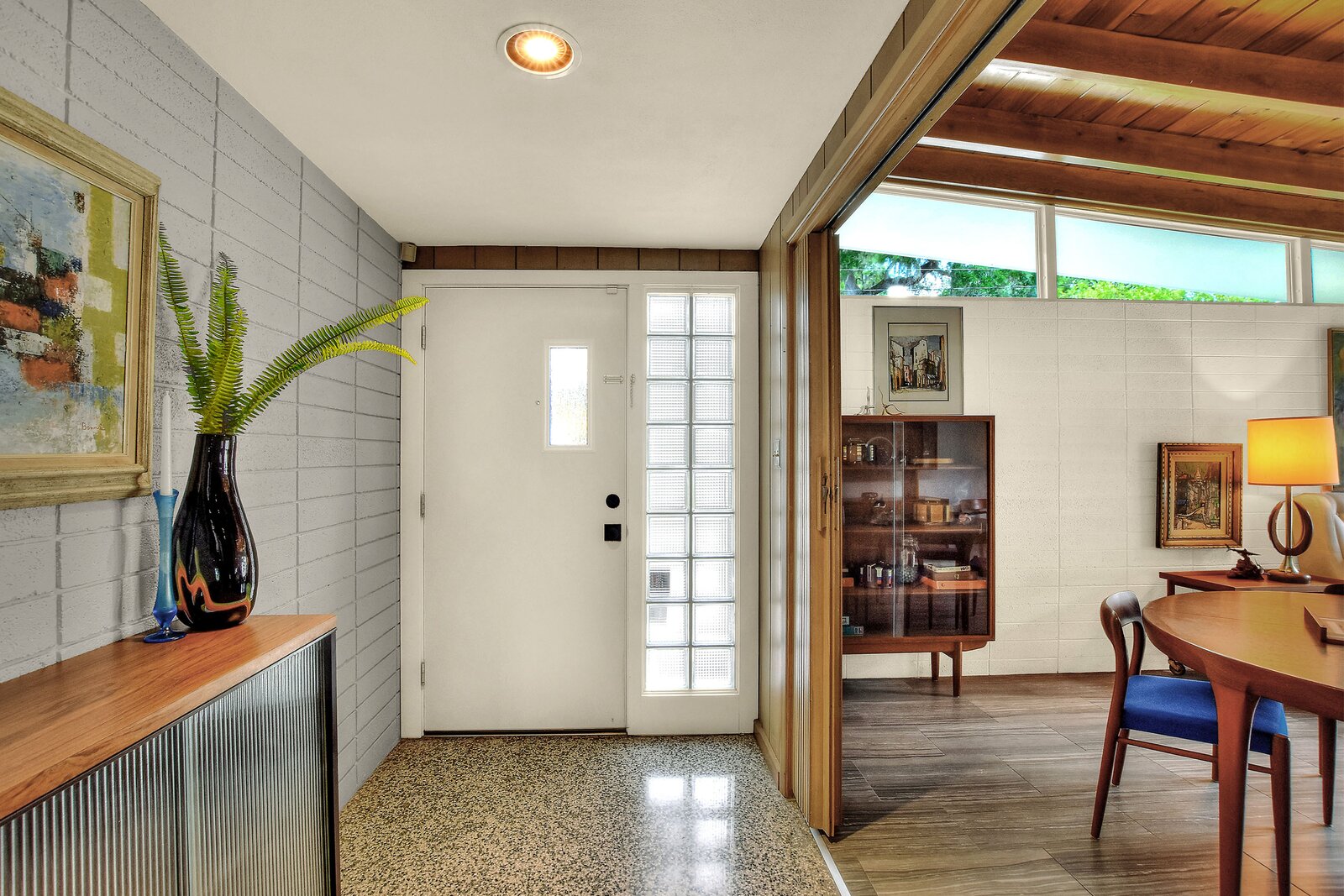 Photo 6 of 65 in Marvelous Mid-Century Modern by Pat Shannon - Dwell