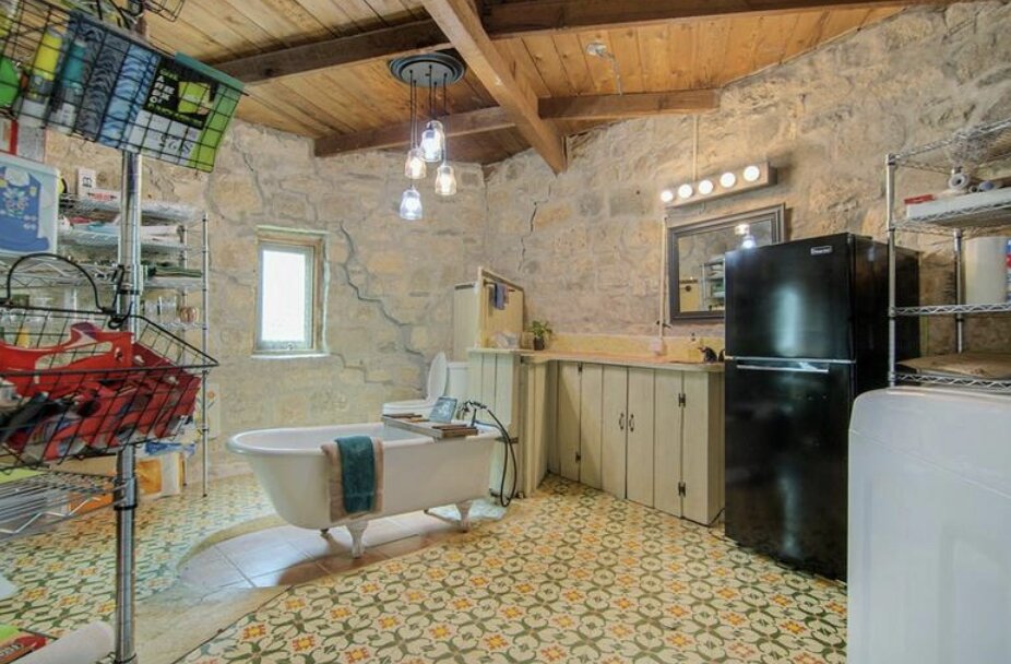 Photo 19 of 28 in Stagecoach Inn and Livery Stable by gcucolo@cs.com ...