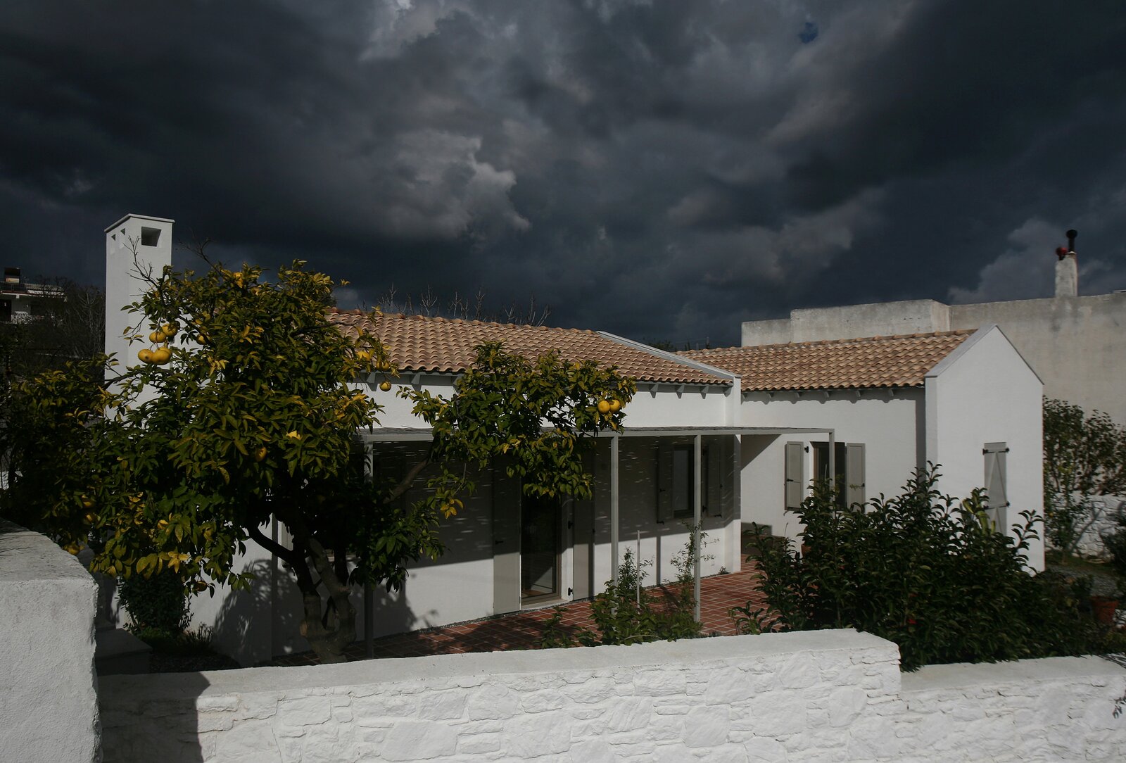 Photo 3 of 56 in R1 House by Zeynep Sankaynagi - Dwell