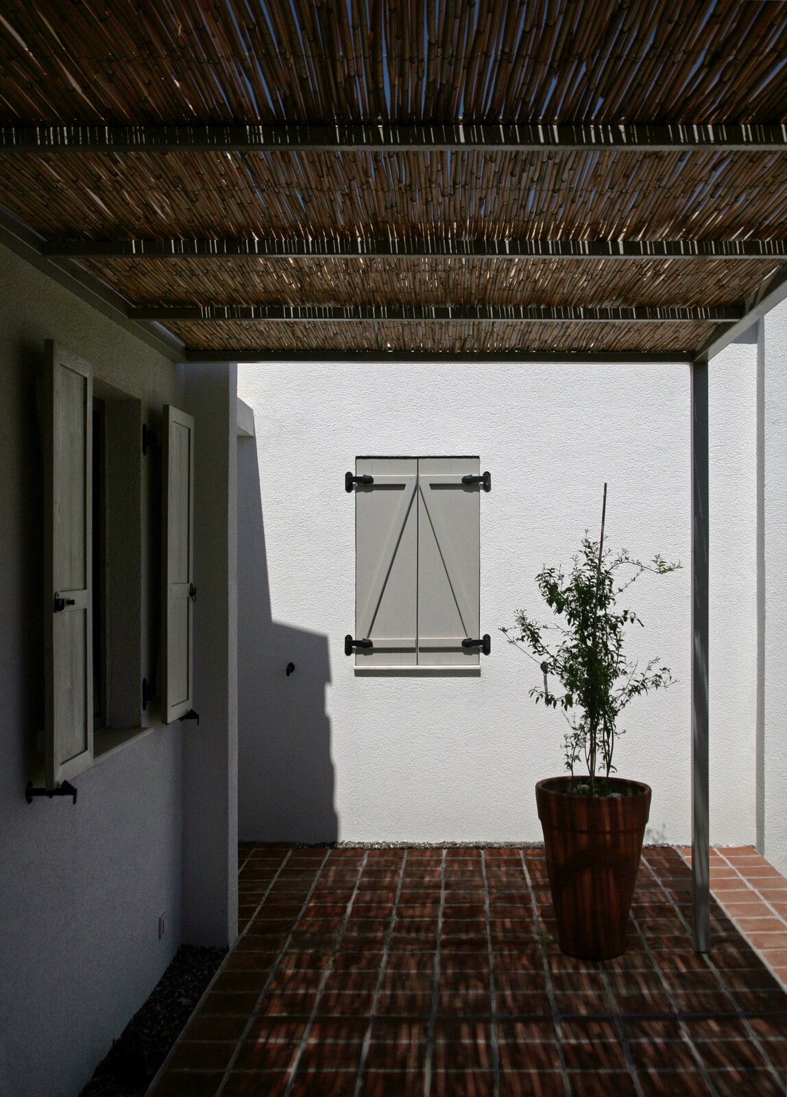 Photo 15 of 56 in R1 House by Zeynep Sankaynagi - Dwell