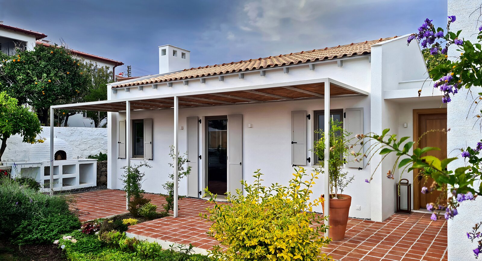 Photo 13 of 56 in R1 House by Zeynep Sankaynagi - Dwell