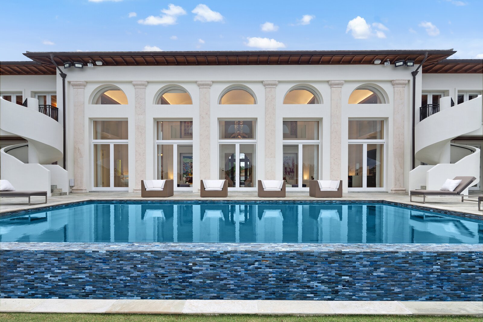 Photo 10 of 11 in $36 Million Miami Beach Compound Offers the Ultimate ...