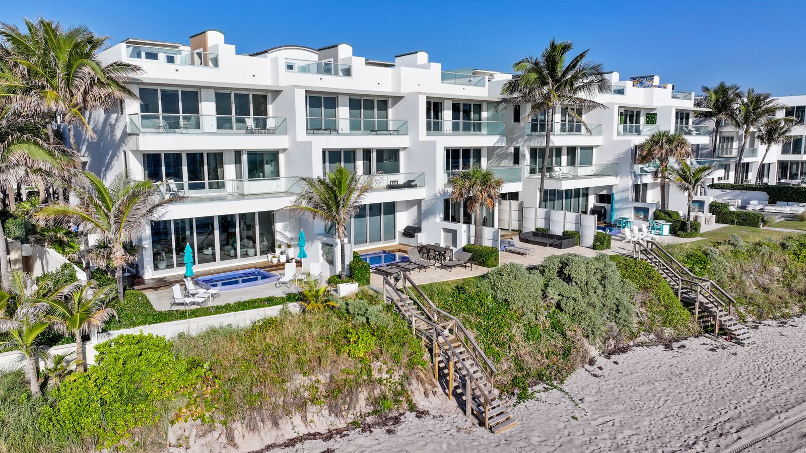 Photo 1 of 8 in Oceanfront Masterpiece in Highland Beach with Rooftop ...