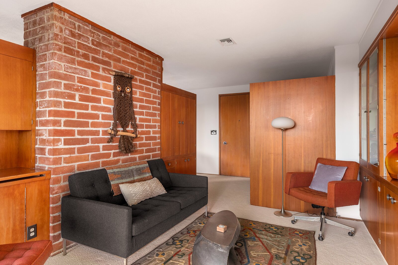 Photo 15 of 24 in The Bryce Residence -1950 - Chalfont Head, architect ...