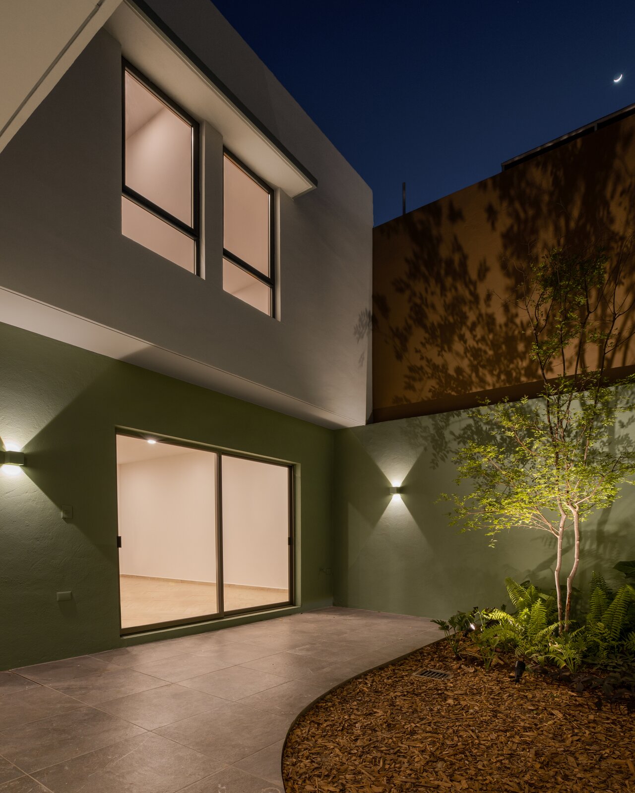 Photo 7 of 21 in The Sibling House by VEN Arquitectos - Dwell