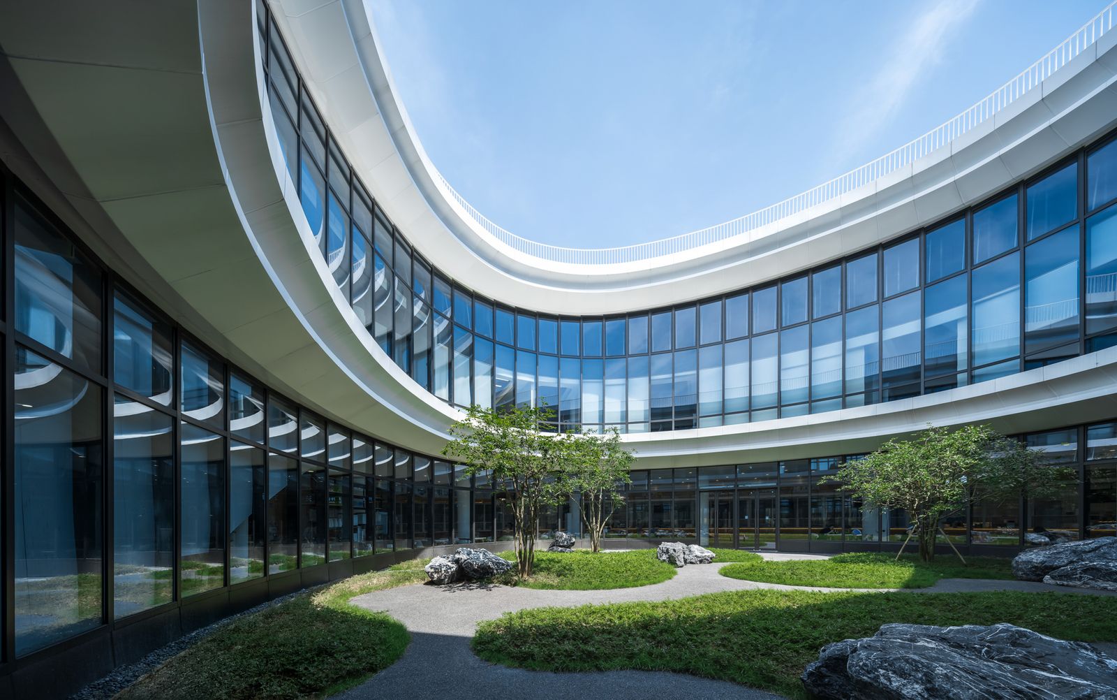 Photo 1 of 45 in Beijing Normal-Hong Kong Baptist University (BNBU) No ...