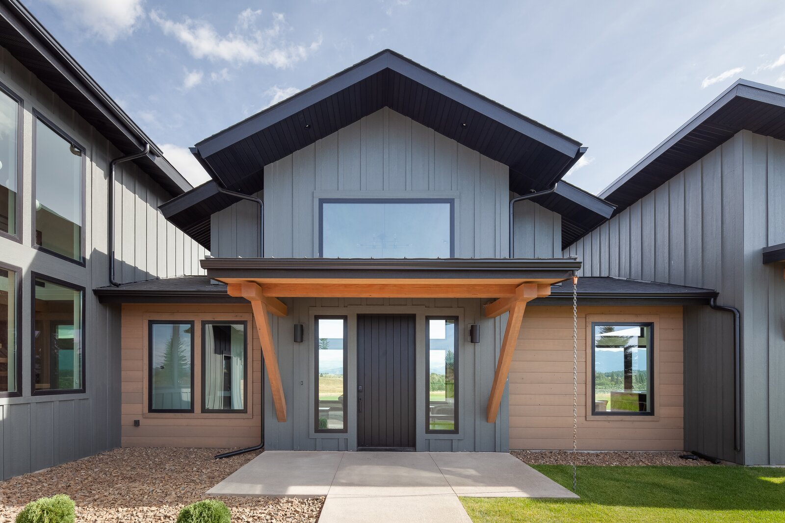 Photo 1 of 7 in The Keystone Bay by F I N M A R K - Dwell