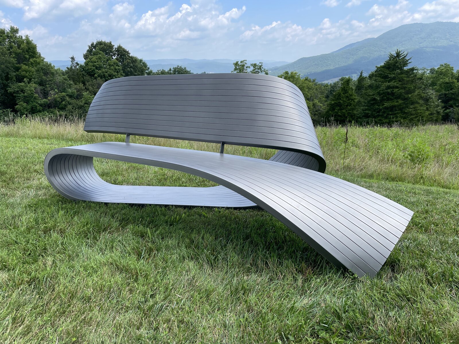Photo 4 of 4 in Lincoln Ribbon Bench by Marc Maiorana - Dwell