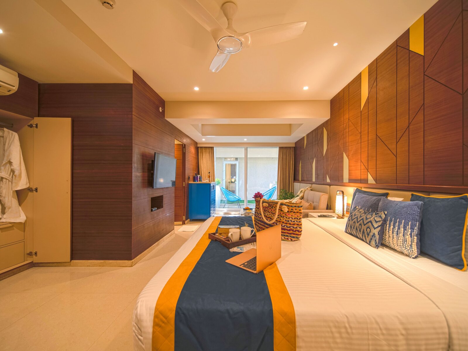 Photo 3 of 9 in Club Rooms by Danza Del Design - Dwell