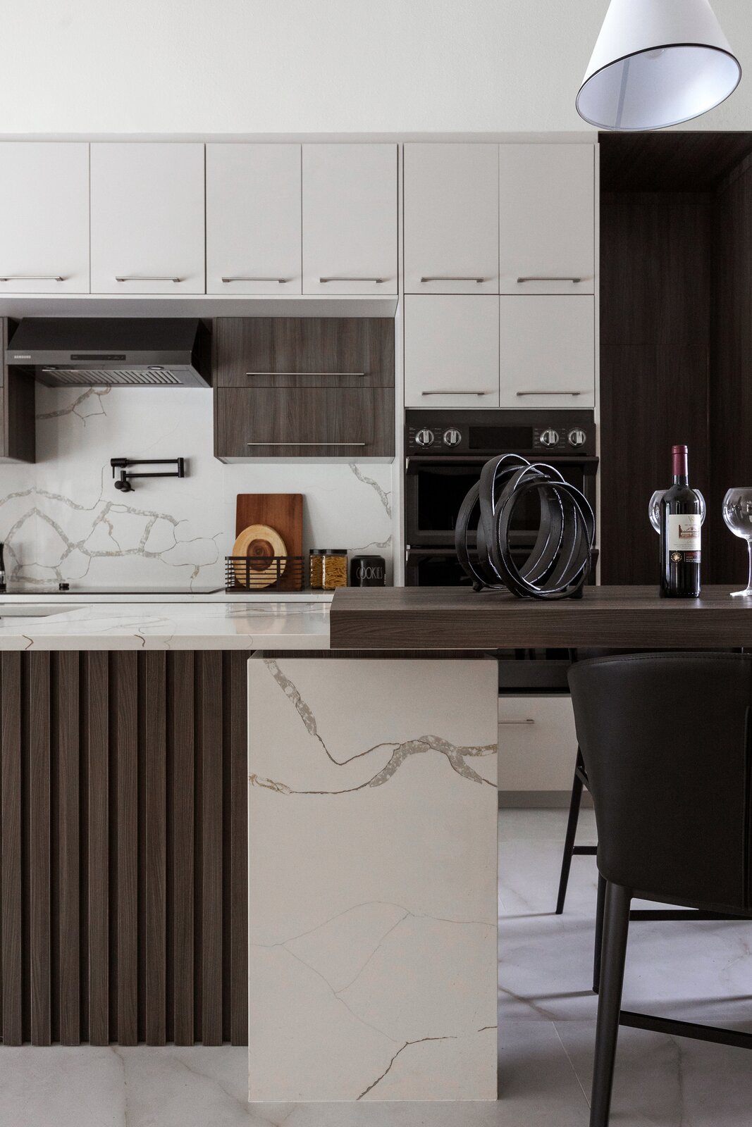 Photo 5 of 6 in Laso Kitchen by Nelia Ferrer - Dwell