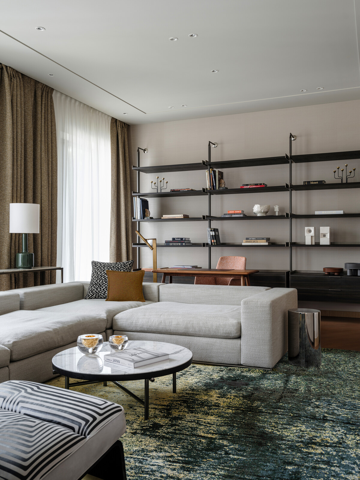 Photo 3 of 32 in Bright two-storey apartment with modern art in Moscow ...