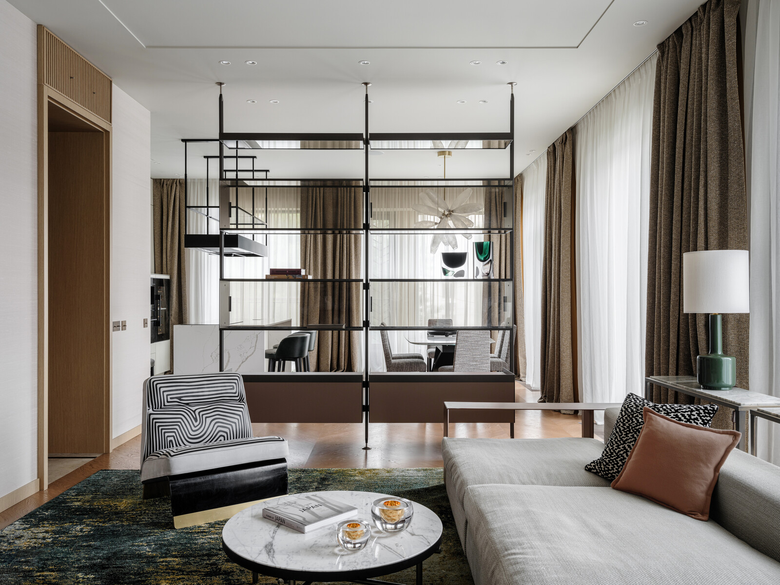 Photo 5 of 32 in Bright two-storey apartment with modern art in Moscow ...